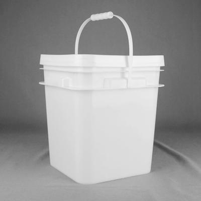 China 12L Square Food Grade Plastic Bucket Customized With Lid And Handle for sale