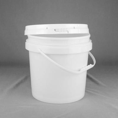 China Customized 10L Food Grade Plastic Bucket with Lid PP Paint Pail Container for sale