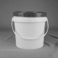 China 5L Food Grade Plastic Bucket with Screw Lid - 18.6cm Diameter Leak-Proof Pail for Food Storage for sale