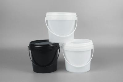 China 18L PP 5 Gallon Black Plastic Bucket 28.2cm x 33.8cm Food Grade Container for sale