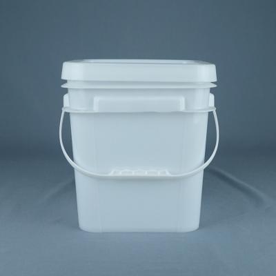 China 10-Liter Food Safe Square Plastic Buckets with Handles - Custom Colors & Material Options for sale