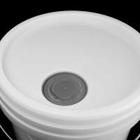 China ISO9001 Certified 20L Lubricant Bucket with Spout Lid - 29x26x37cm PP Container for Machine Oil for sale
