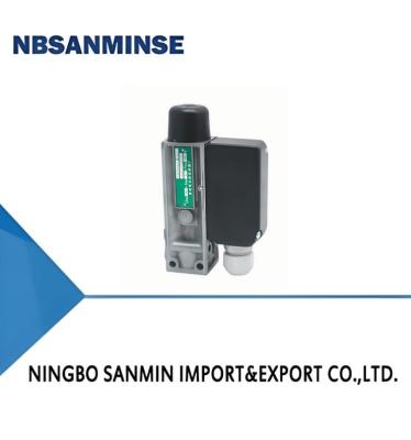 China TL0515 0.5-25MPa Pressure Switch Pressure Controller Adopts Leak Free Piston Type Sensor for sale