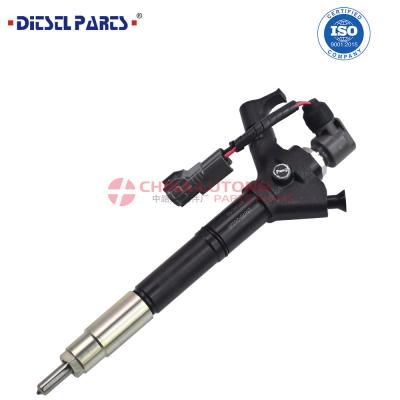 China common rail fuel injectors and diesel pump online for sale 23670-26020 for denso common rail diesel fuel injection for sale