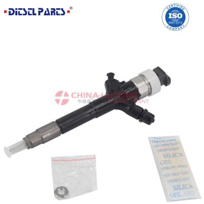 China 1465A041 DIESEL INJECTOR 095000-5600 for denso common rail fuel injector for mitsubishi for sale