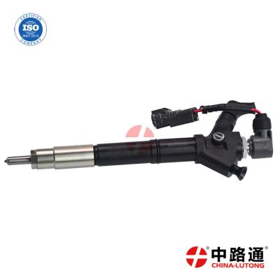 China Common Rail Fuel Injector 095000-0710 Common Rail Fuel Injector 095000-0800  For MITSUBISHI 8M22T ME350955 ME354588 for sale