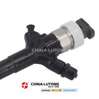 China high quality injector for Denso Injector 095000-5600 for Mitsubishi 4d56 Triton L200 1465A041 1465A257 Excavator Engine Parts Injector for sale
