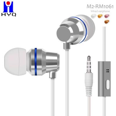 China Noise Isolating Wired In Ear Earphones with Microphone 9.2mm Driver 120cm Cable Heavy Bass Earbuds for sale