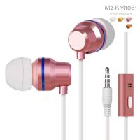 China Noise Isolating Wired In Ear Earphones with Microphone 9.2mm Driver 120cm Cable Heavy Bass Earbuds for sale