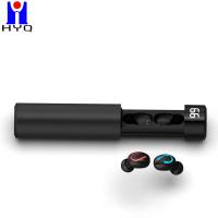 China 2600mAh Digital Display Power Bank Earphones Bluetooth 5.0 TWS Cylindrical Black Battery Case for sale