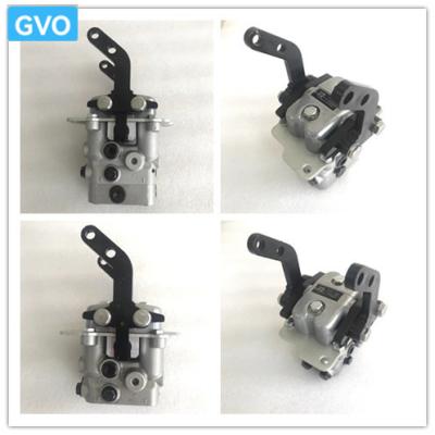 China 702-16-04250 7021604250 Excavator Parts Walking Foot Valve Pedal Assembly For PC120-6 PC200-6 PC210 PC240-8 PC360-6 PC360-7 PC360-8 for sale