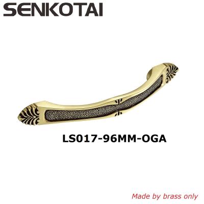 China Solid Oil Rubbed Bronze Cabinet Hardware Handle Pull Antique Brass Flower  Wardrobe Pull - (96mm,128mm) Hole Center for sale