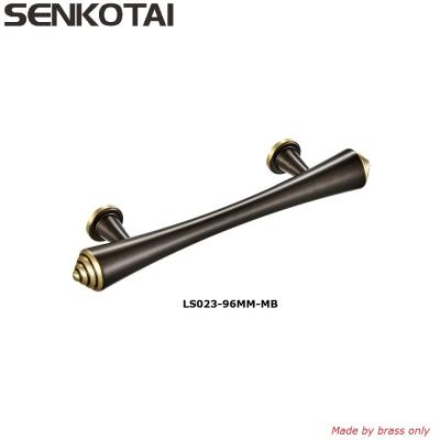 China Drawer Pull Handle with Oil Rubbed Bronze and Gold Heavy Quality Brass Kitchen & Bathroom Cabinet Hardware for sale