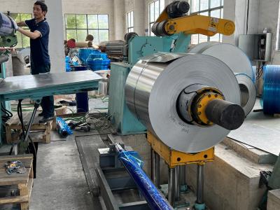 China Hot Rolled 6061 Aluminum Alloy Coil Tread Pattern 2 - 5mm ASTM 6063 6082 1550mm for sale