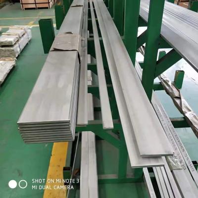 China Cold Drawn 304 316L 201 Stainless Steel Flat Bar with Hairline Finishing for sale