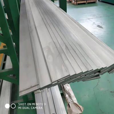 China Bright Black Hairline Pickled Finishing Hot Rolled Stainless Steel Flat Bar with Width 10-600mm for sale