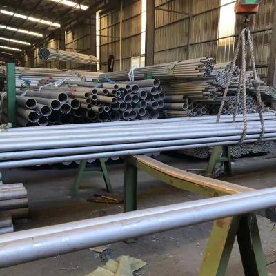 China Thick Wall 316L Stainless Steel Seamless Pipe with Cold-Drawing Technique and Polished Surface for High Pressure Applications for sale