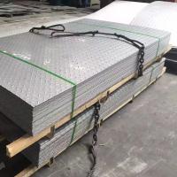 China Anti-Slip Hot Rolled Stainless Steel Checkered Plate for Elevator Stairs and Escalator Applications for sale