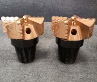 China Wear Resistant Alloy Steel Round Drag Bits System for Medium Drilling Formation for sale