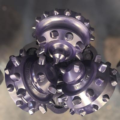 China Carbide Tricone Drill Bit for Hard Rock Formation API Reg Thread for sale
