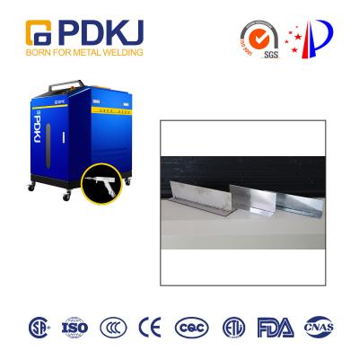 China 260KG T Type Handheld Laser Welding Machine CW Fiber Welder for sale