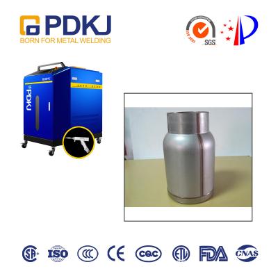 China Robot Handheld Laser Welding System Raycus Auto Feed Welder for sale