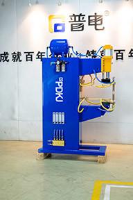 China 1500W Automatic Laser Welding Machine Multiaxial For Auto Parts for sale