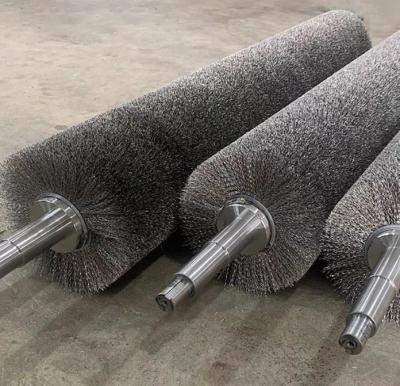 China Crimped Industrial Cleaning Brush Roller Industrial Spiral Coil Roller Brush Steel Wire Roller Polishing Brush for sale