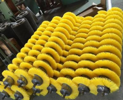 China Roller Brush For Cleaning Dust Removal Guide With Nylon Wire Spring  Brush for sale