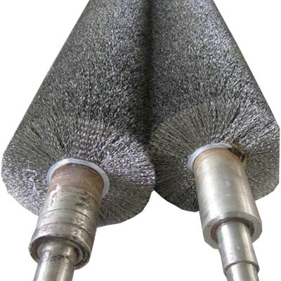 China 304 Steel Shaft Spiral Stainless Steel Brass Wire Grinding Brush Roller For Machine for sale