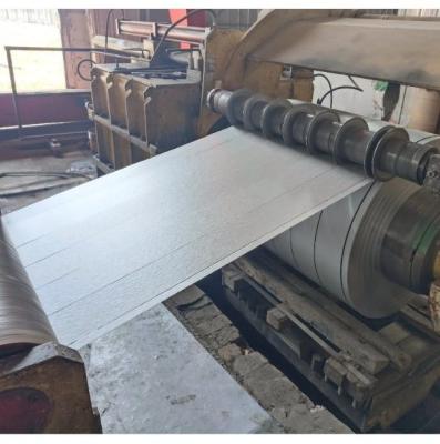 China Hot Dip Galvanized Steel Coil Q235B GI Strip 0.12-3.5mm Thickness 40-350g/m2 Zinc Coating for sale