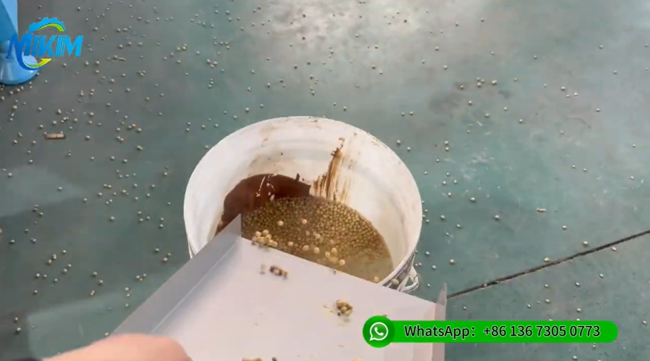 wet-type floating fish food extruder machine floating feed pellet test