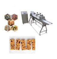 China High Efficient Cross Cutting Granola Bar Production Line , Puff Corn Machine 30000-50000pcs/Hr for sale