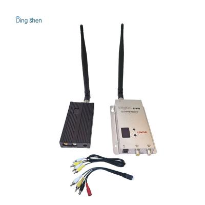 China 1.3Ghz 4W Long Range Wireless Video Transmitter and Receiver 8 Channels 12V DC for sale