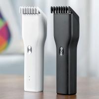 China Cordless Professional Hair Clippers Weight 142g With Nano Ceramic Cutter Head for sale