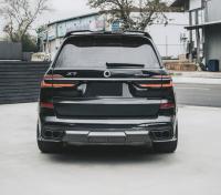 China 2023-2025 BMW X7 Body Kit FD Style Body Kit Carbon Front Lip Skirt Rear Diffuser for sale