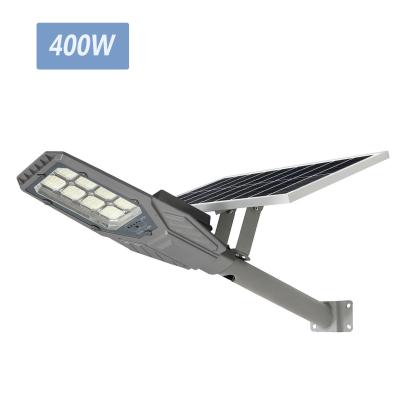 China Intelligent Solar Street Lights with 400W LED Power and 3.2V 40Ah Battery Capacity for sale