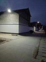 China Intelligent Solar Street Lights with 400W LED Power and 3.2V 40Ah Battery Capacity for sale