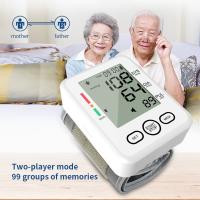 China Tow Player Mode Digital Blood Pressure Monitors Warning Signal On Screen Timely for sale