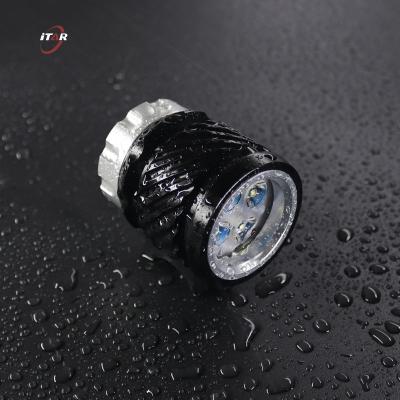 China Super Bright 2000 Lumens Bike LED Flashlight With Go Pro Bracket Water Resistant for sale