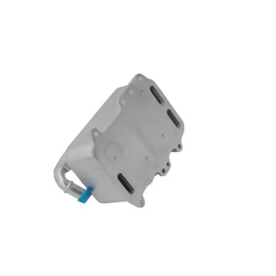 China Auto Parts Cooling System Oil Radiator for Audi A4 A5 A6 Q5 Q7 Volkswagen Touareg 3.0L - 059117021R 059117015P for sale