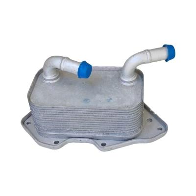 China FAW Audi Q7 2010-2015 C62.4 Oil Cooler 06E117021G - Aluminum Construction with 2-Year Warranty for sale