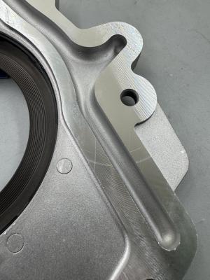 China High-quality crankshaft rear oil seal aluminum 6420100314 suitable for Mercedes 642 for sale