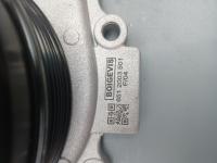 China High quality water pump 6512003501 for Benz for sale