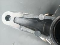 China Original quality bracket LR121782 for Land Rover for sale