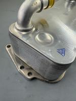 China High quality oil cooler 079 117015 M for A8/S8/4.0T for sale