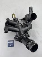 China High quality thermostat LR093328 for Land Rover AJ200 for sale