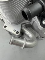 China High quality oil filter housing assembly 059 115 397 AJ for Q7 for sale