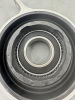 China Original quality aluminum intermediate bearing 2612 8615 621 for BMW for sale