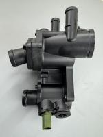 China Hot selling thermostat assembly 032 121 111 BA for Golf for sale